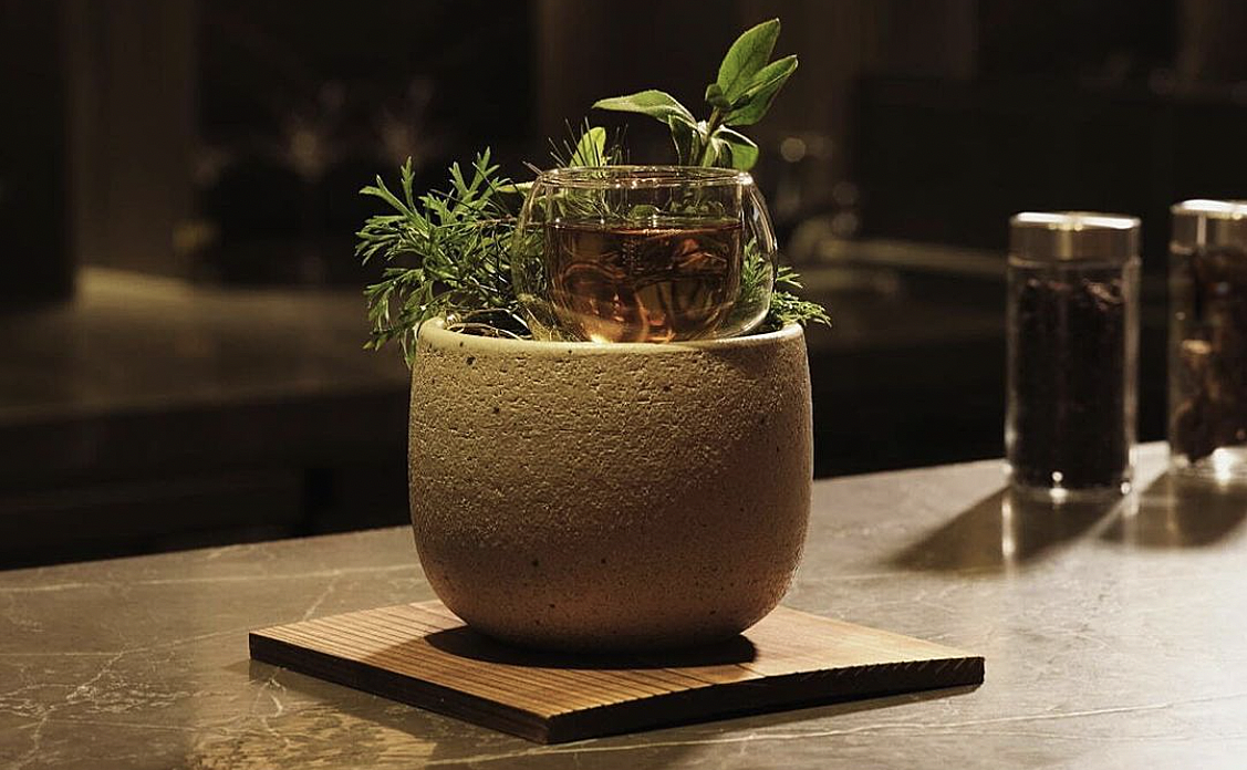 JANU TOKYO 「JANU Bar」デザイン開発 | addict | Experience & Innovation Design